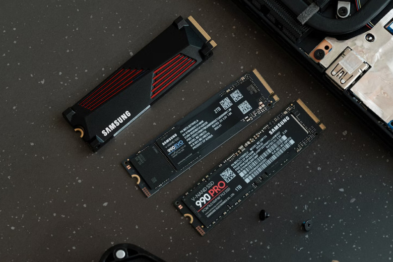 SSD for Gaming: Guide to NVMe vs SATA, M.2 Form Factor, and Tips ...